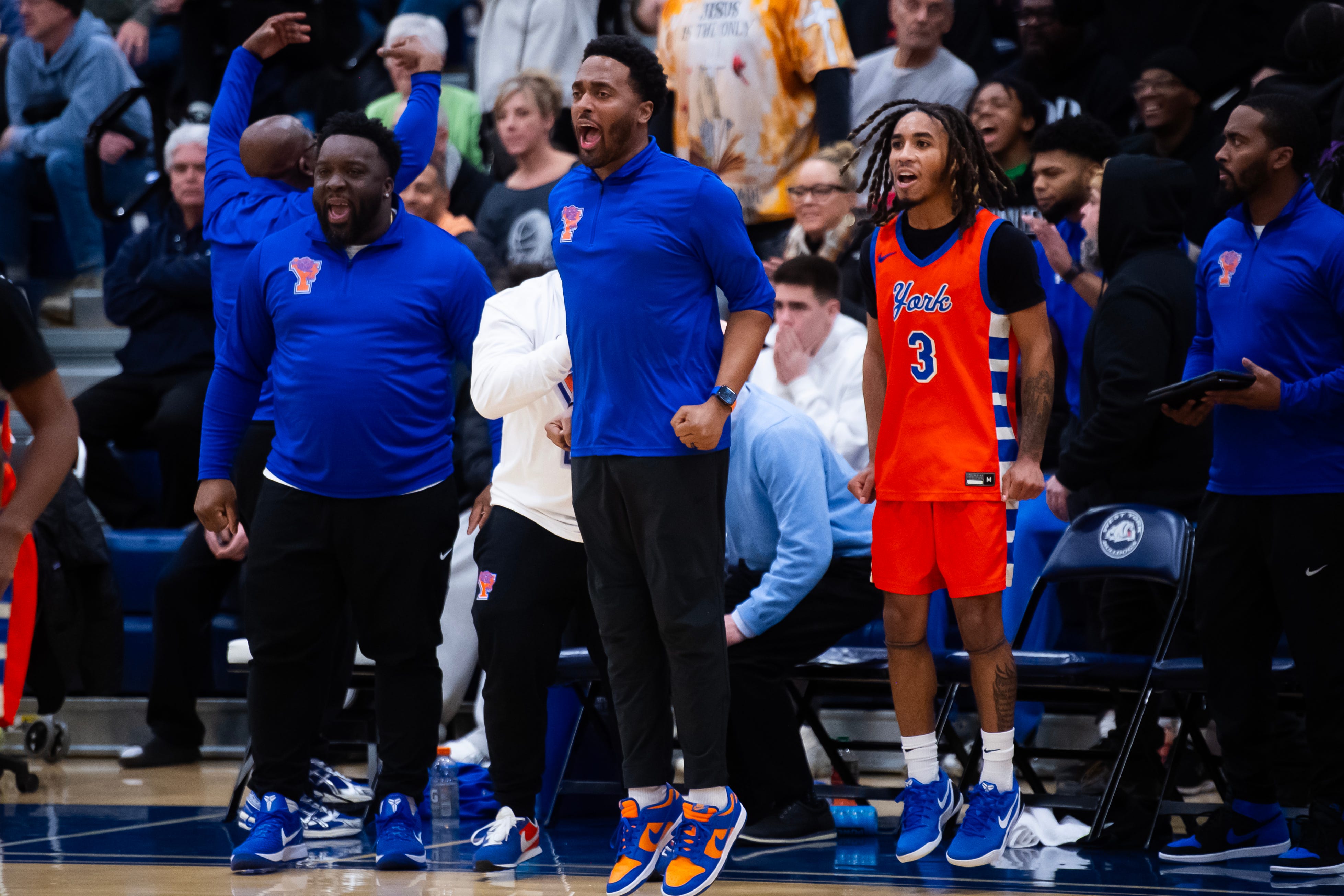 York High, York Suburban advance to YAIAA boys hoops tournament final