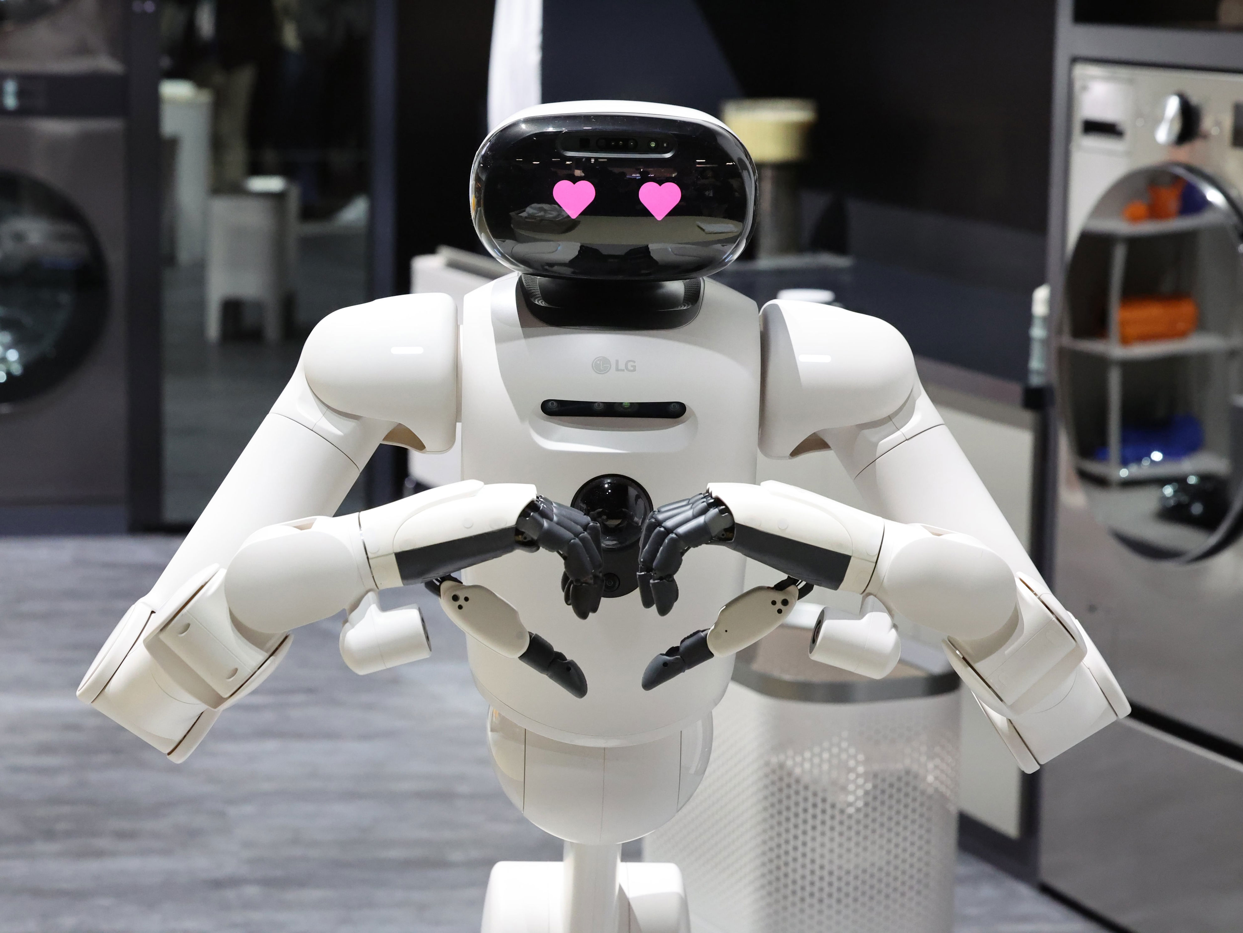 LG Electronics stock swings on robot theme