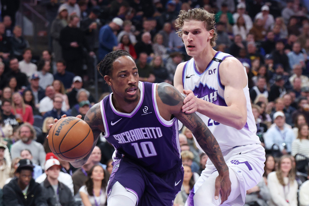Jaren Jackson Jr. scores 23 in home debut as Jazz deal the Kings their ...