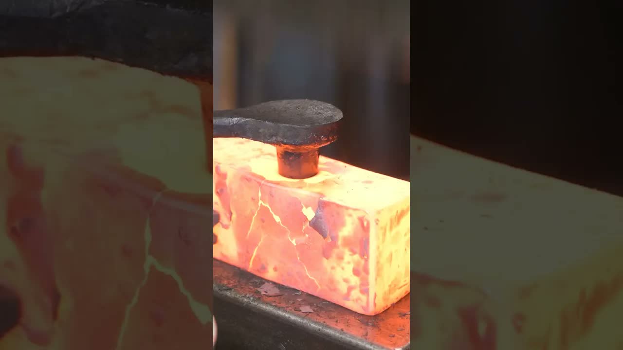 This strike has to be perfect – how you punch a hammer eye by hand