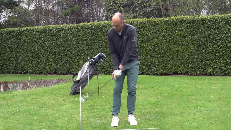This easy positioning trick fixes short shot striking fast