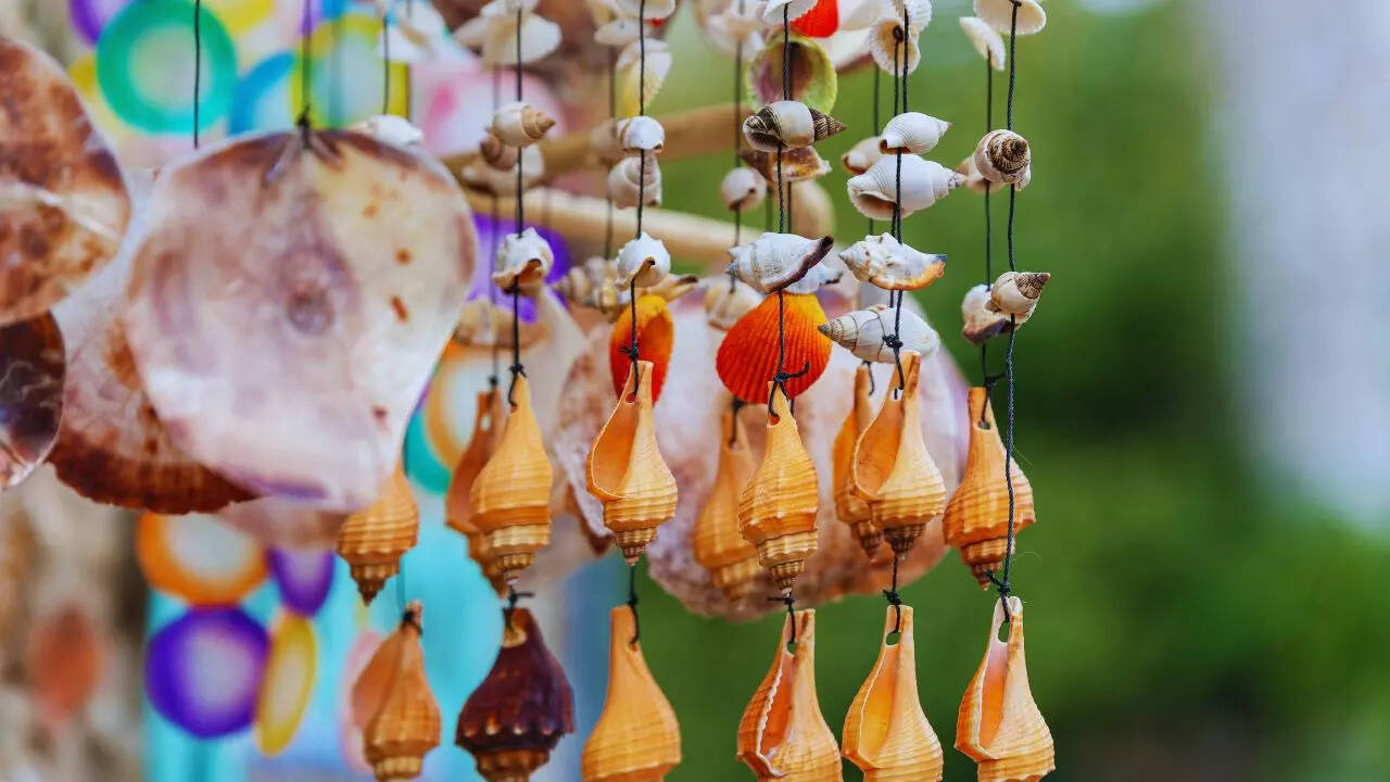5 Vastu-suggested wind chimes to hang at home for attracting love and luck