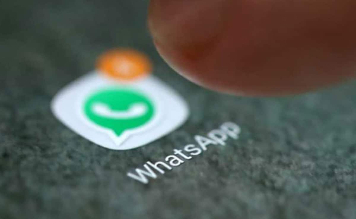 Russia bans WhatsApp, wants citizens to use 'national messenger' instead