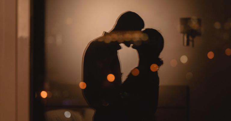 Only 46% of Filipinos are 'very happy' with their love life, staying at ...