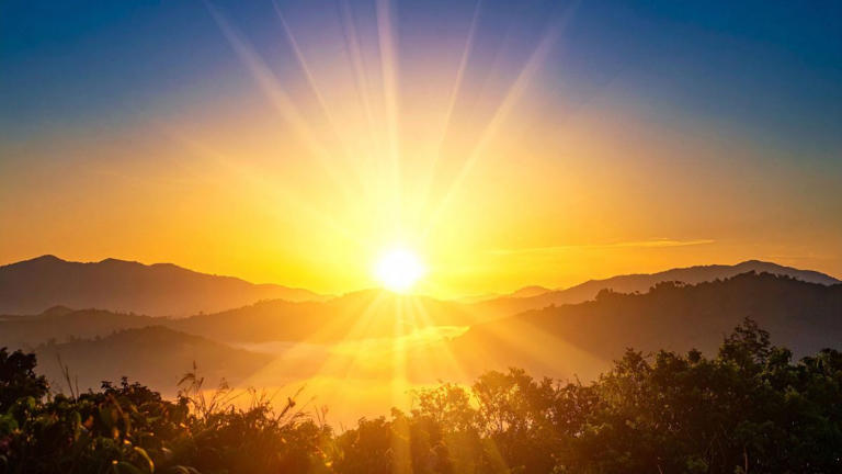Which country in the world sees the sunrise first?