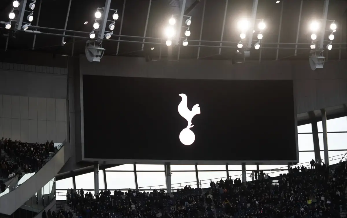 Former Liverpool striker gives blunt response to Tottenham manager links