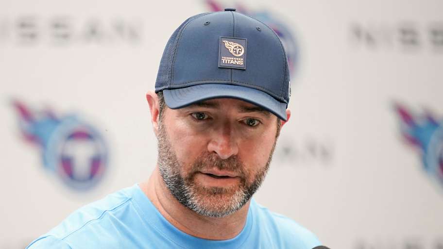 Giants' new coach all but guarantees Eagles stay on top of the NFC East