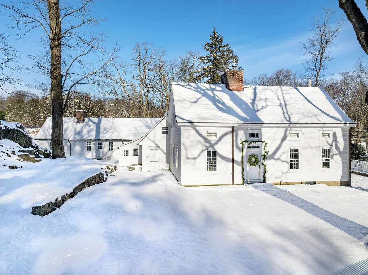 Former NFL star Chris Simms lists Connecticut farmhouse for $8M