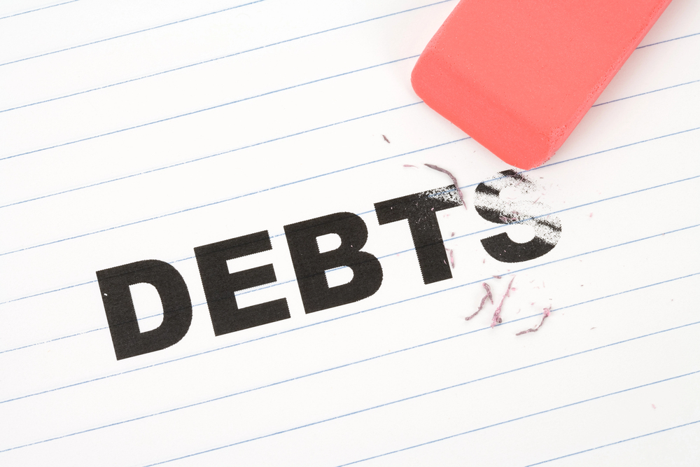Habits to stay debt-free monthly