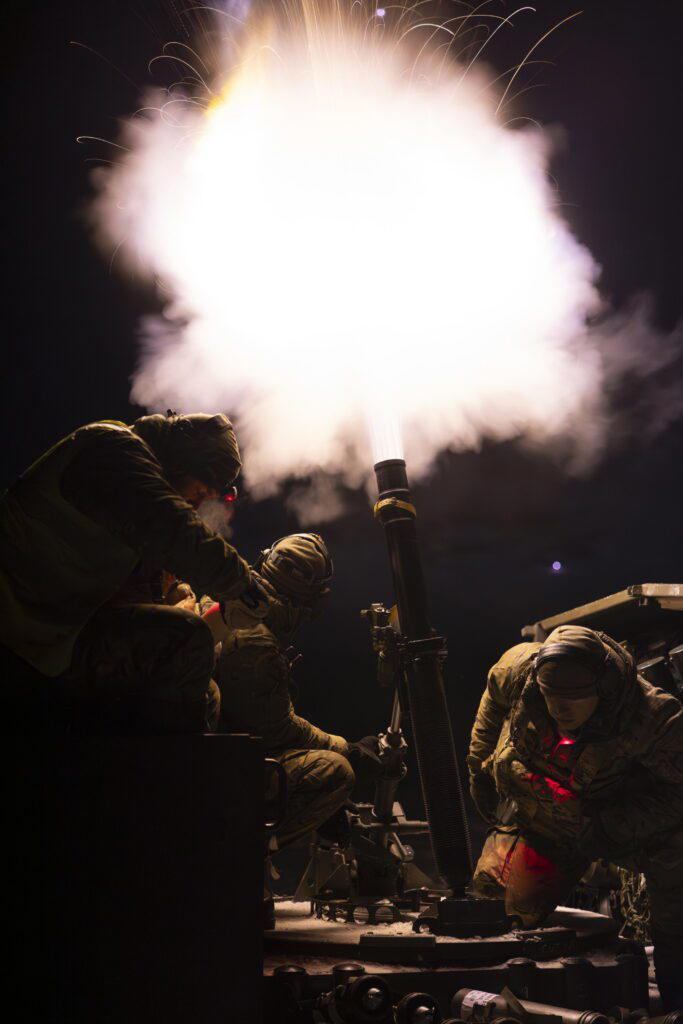Arctic blast as marines practise mortar fire amidst "rising Russian ...