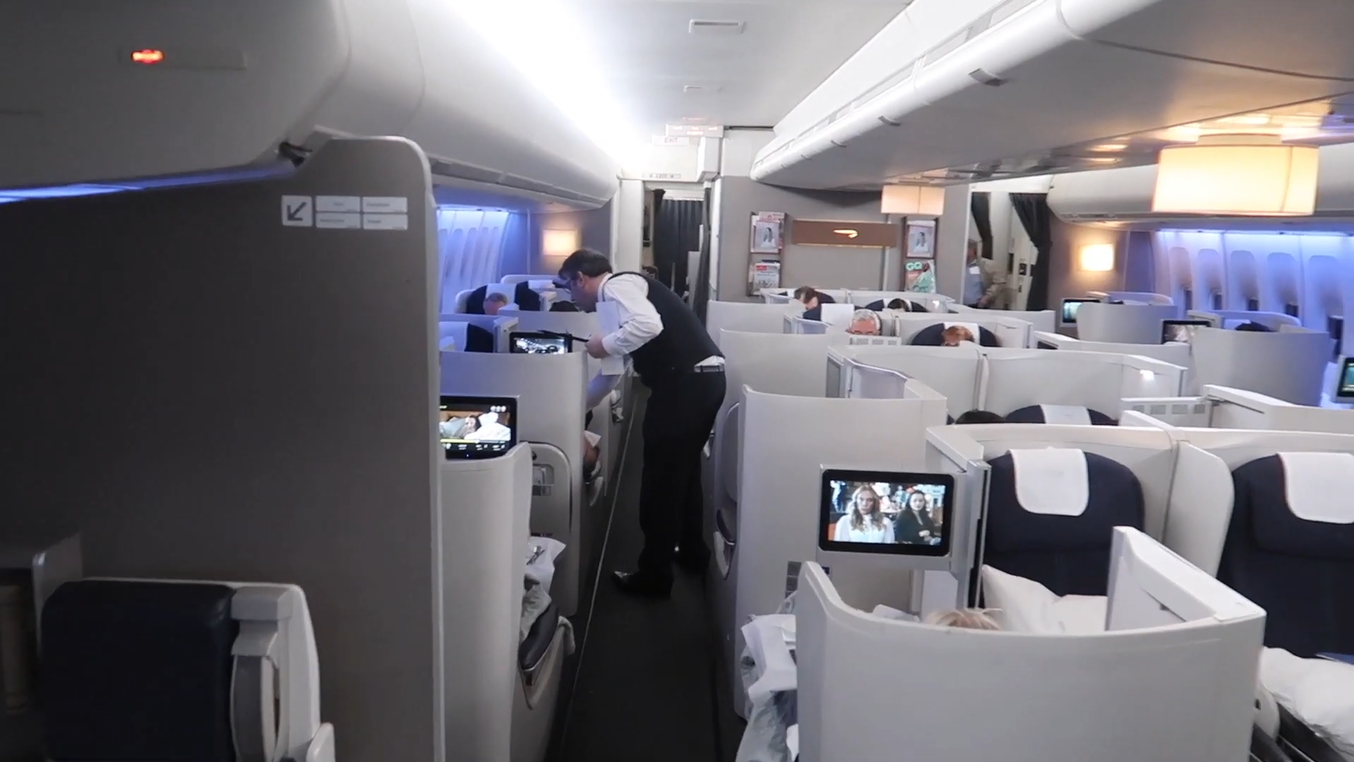 This was the last 747 flight on British Airways - and it marked the end ...
