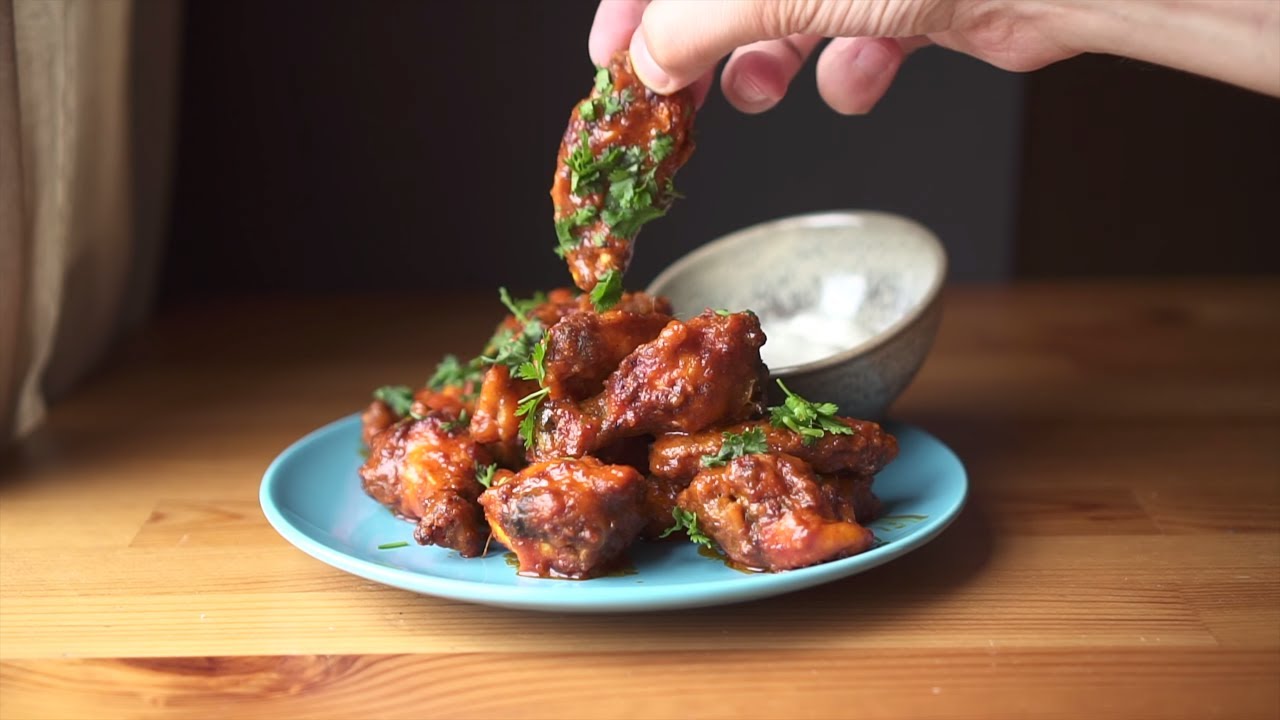 Basic buffalo wings | Easy crispy chicken wings recipe