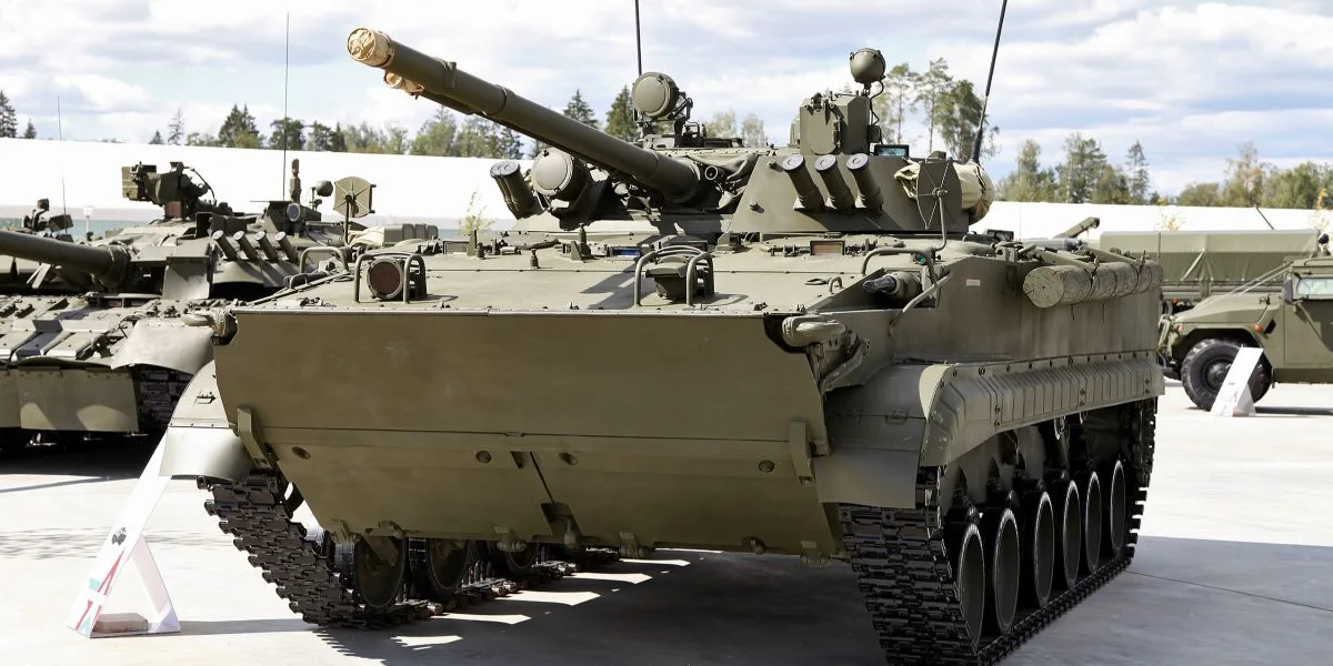 Russia delivers new BMP-3s despite report admitting US Bradley is superior