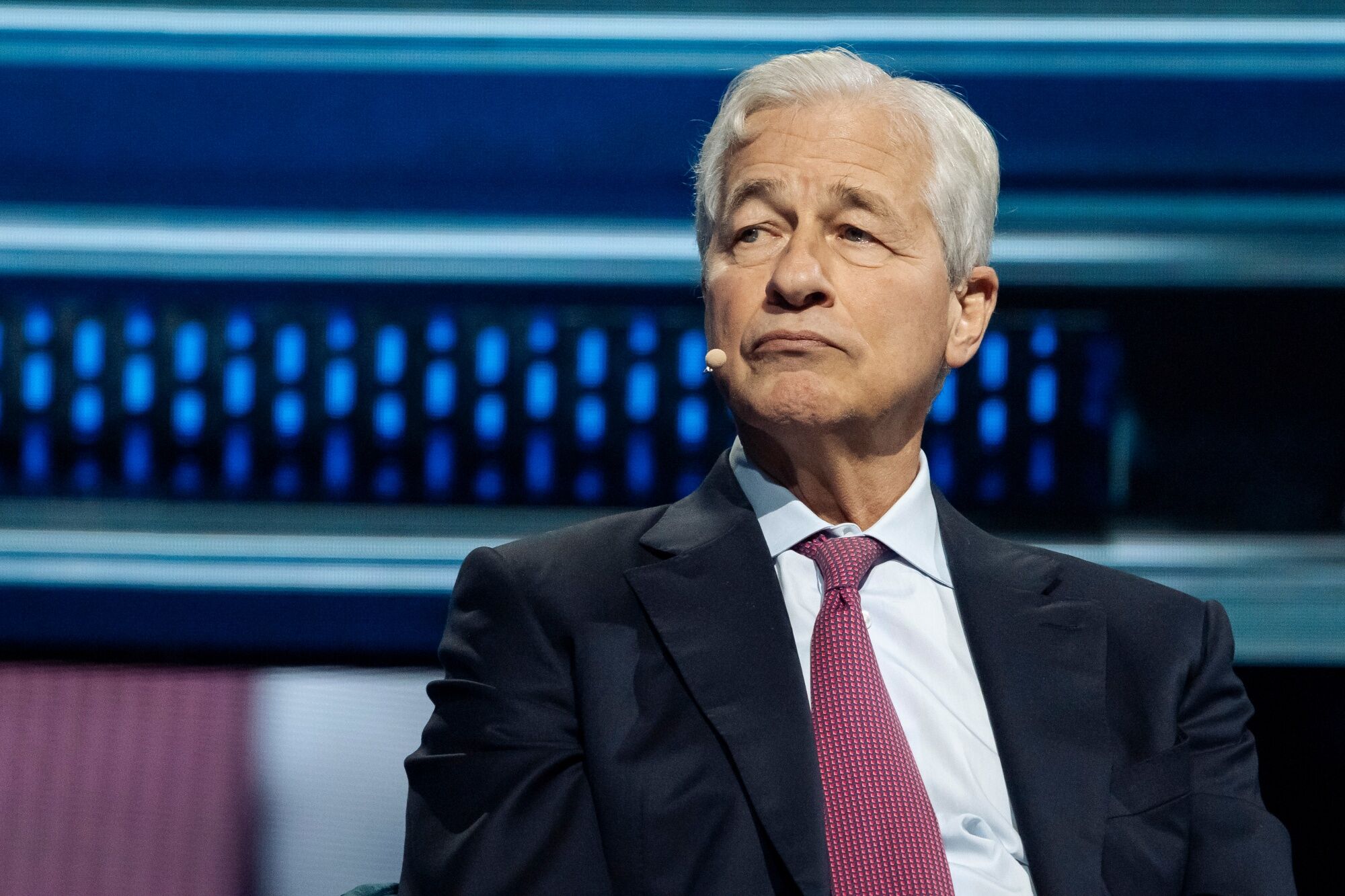 Jamie Dimon must lower credit card interest rates, Navarro says