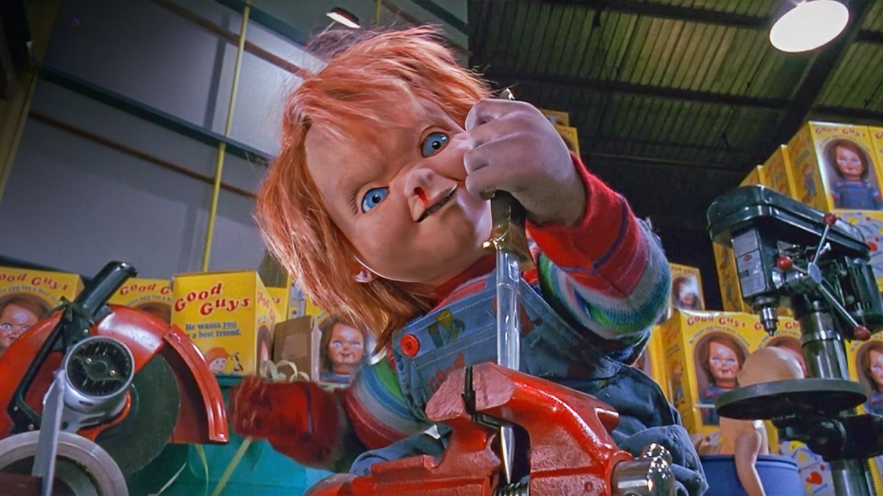 Factory fight (Chucky’s scene) - Child’s Play 2