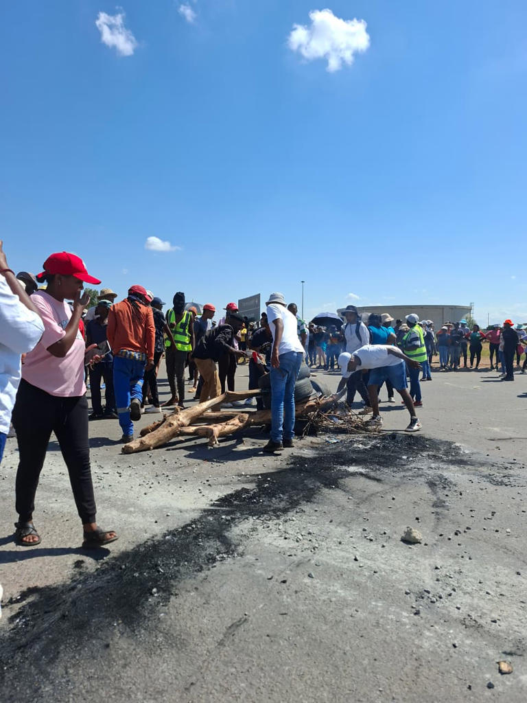 Burning tyres, roads barricaded: NW residents protest unemployment ...