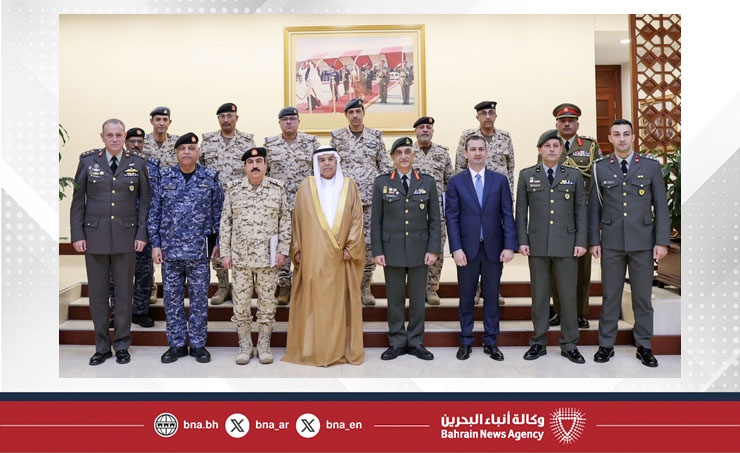 Defence minister receives chief of defence of Cyprus