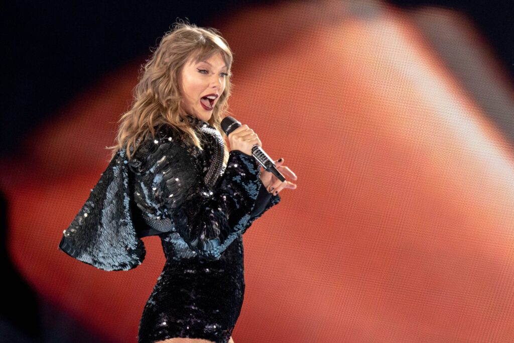 Who is James Taylor to Taylor Swift? The music legend who shaped the ...