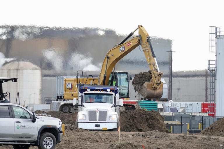 Musk says SpaceX only agreed to six-month Colossus AI lease to Anthropic