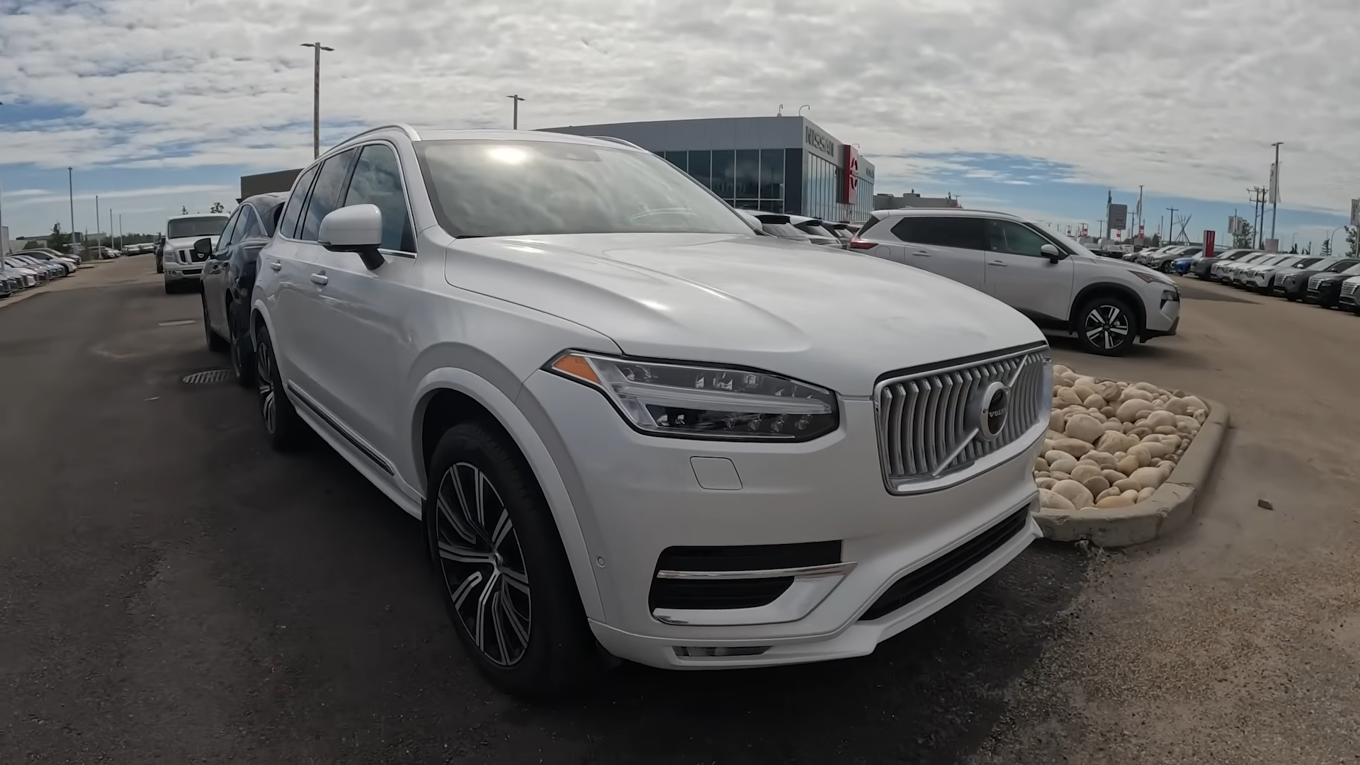 These cars just won’t sell. Dealers are desperate