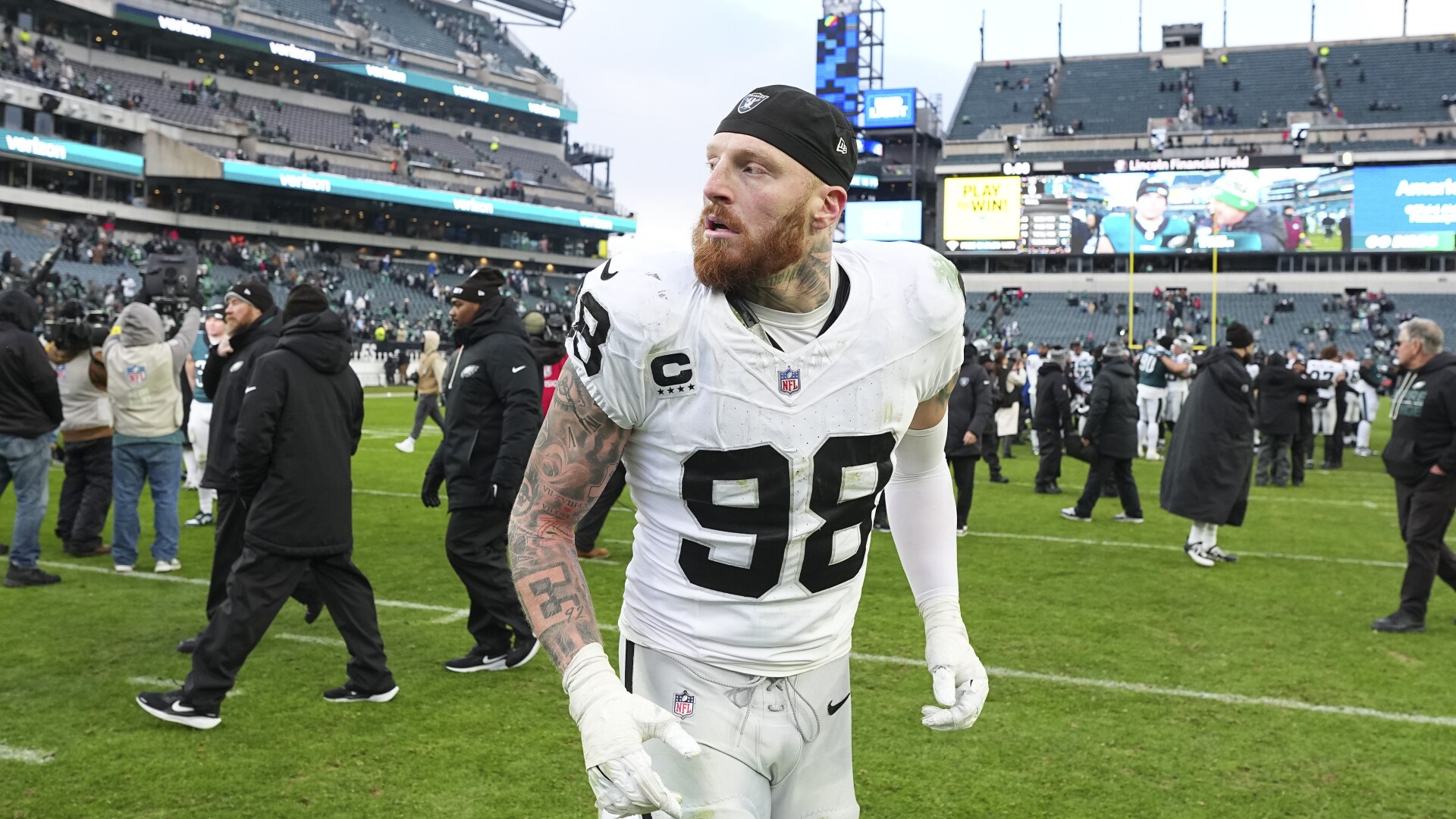 Maxx Crosby on report he's done with Raiders: People like throwing gas ...