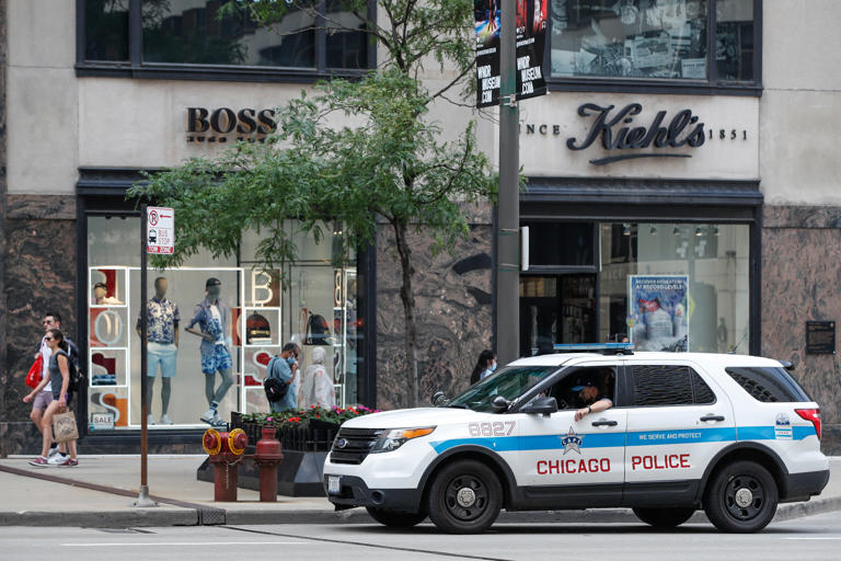 Trump bashes Chicago over shootings. How dangerous is the Windy City?