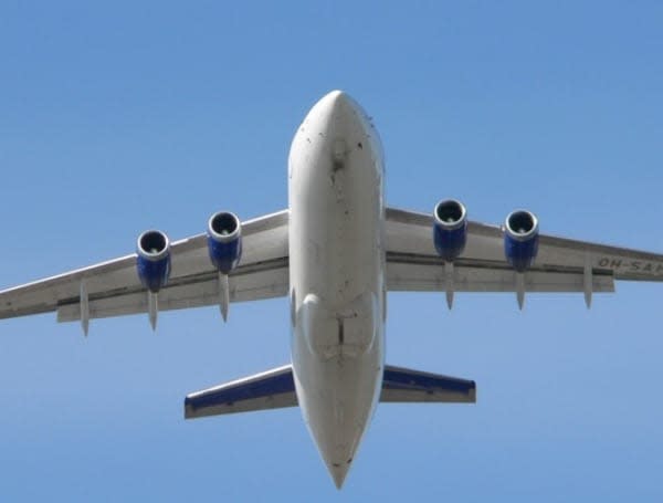 Laser test blunder triggers unprecedented grounding of El Paso airspace