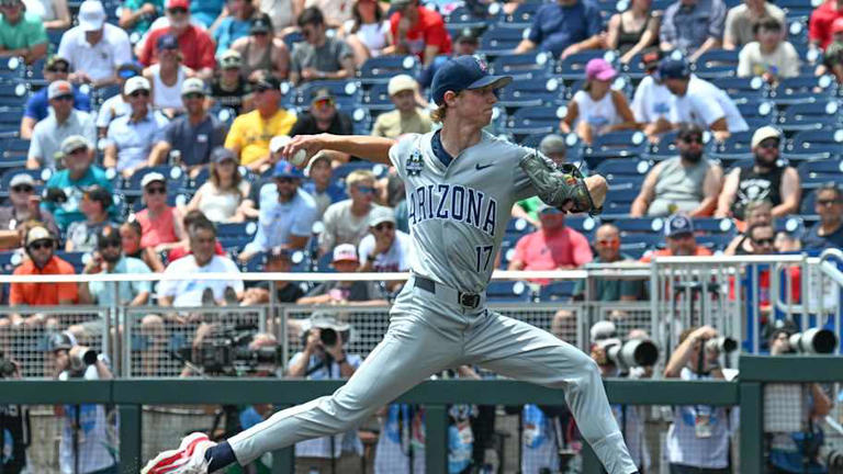 Arizona names starting pitching rotation for season opening series