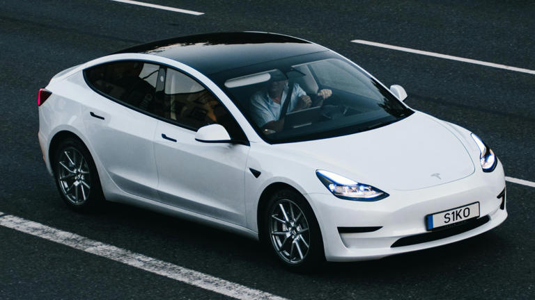 How to choose a first car for a young driver: criteria, reliable models ...