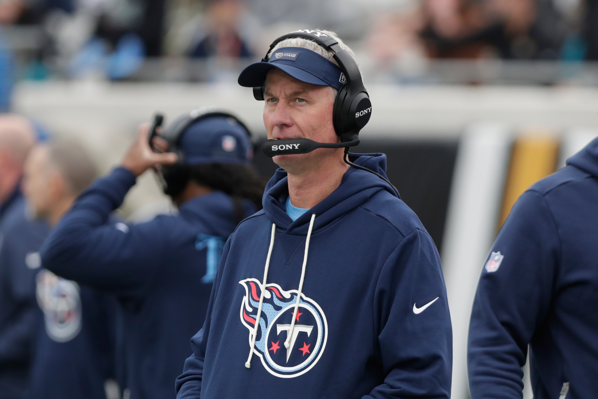 Raiders hiring Mike McCoy as assistant HC