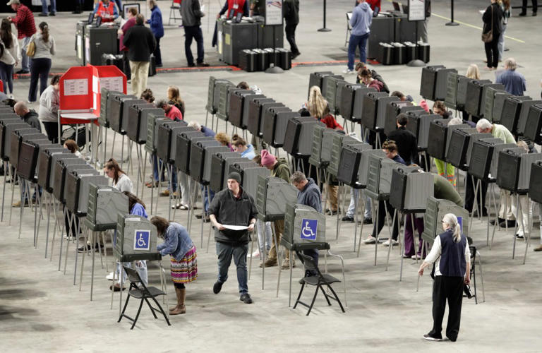 How a little-known Maine ballot initiative could defang super PACs ...