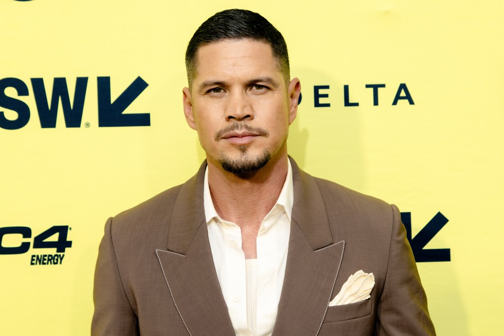 'Bosch' prequel 'Start of Watch' casts 'Mayans MC' alum JD Pardo