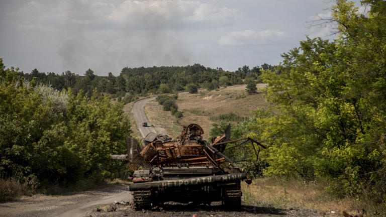 Shooting in Moscow: A lieutenant general wounded, security issues, and ...