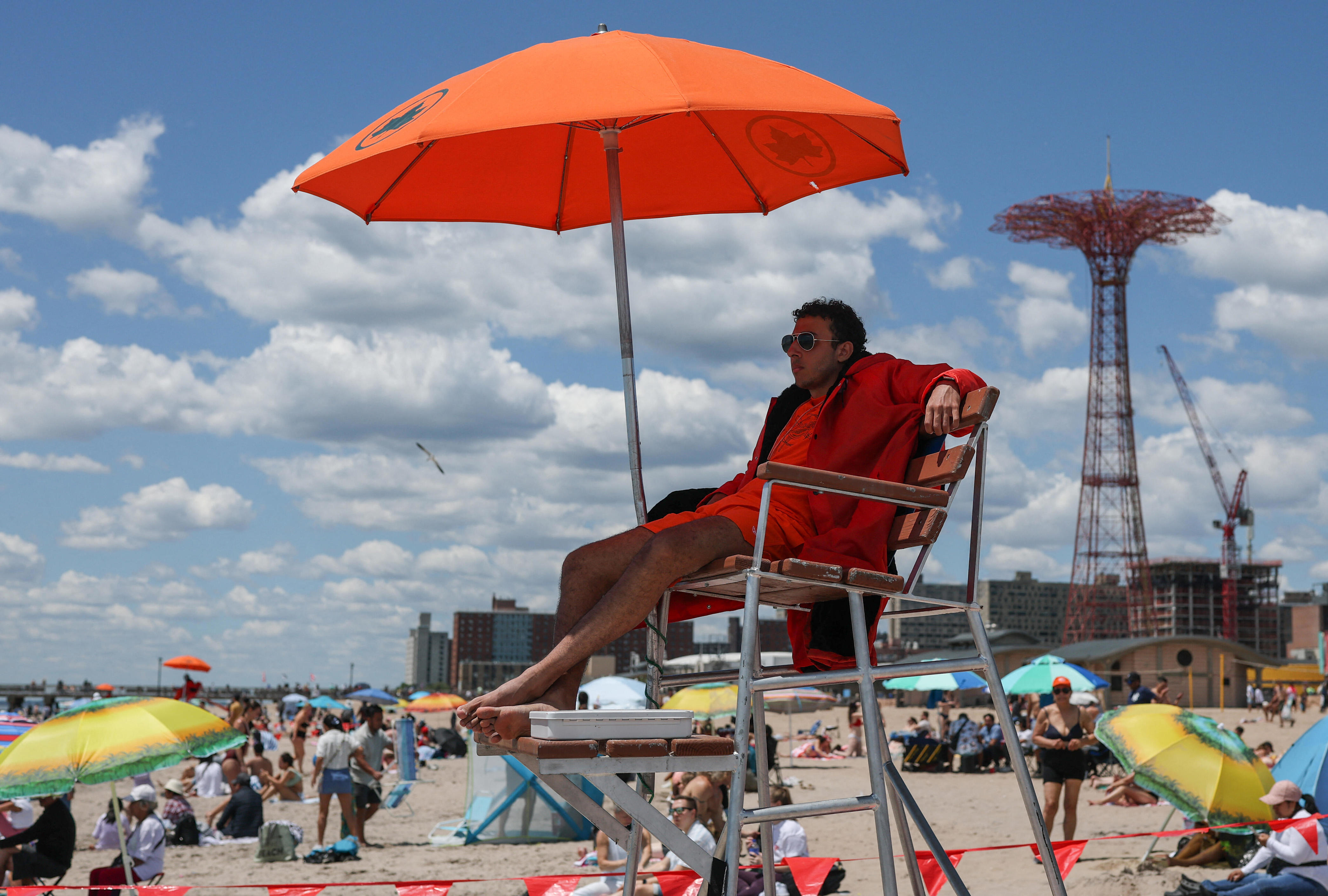NYC seeks lifeguards for summer 2026 amid ongoing shortage