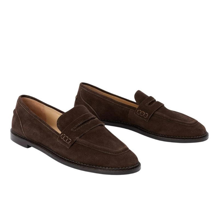 The loafers Kate Middleton wears on repeat are from the high street and ...