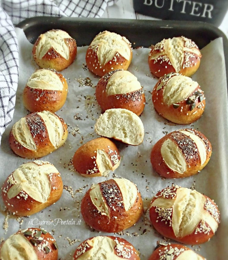 Panini Laugenbrot