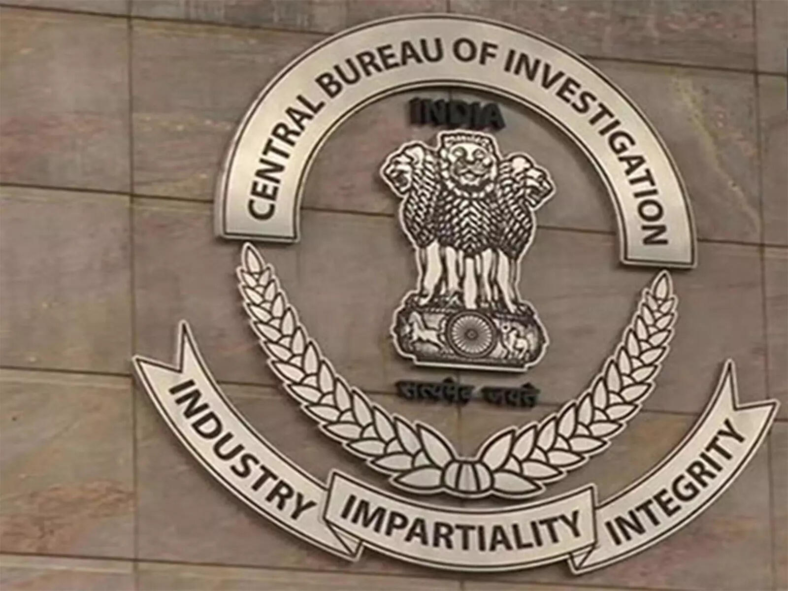 CBI registers FIR, takes over medical aspirant death probe