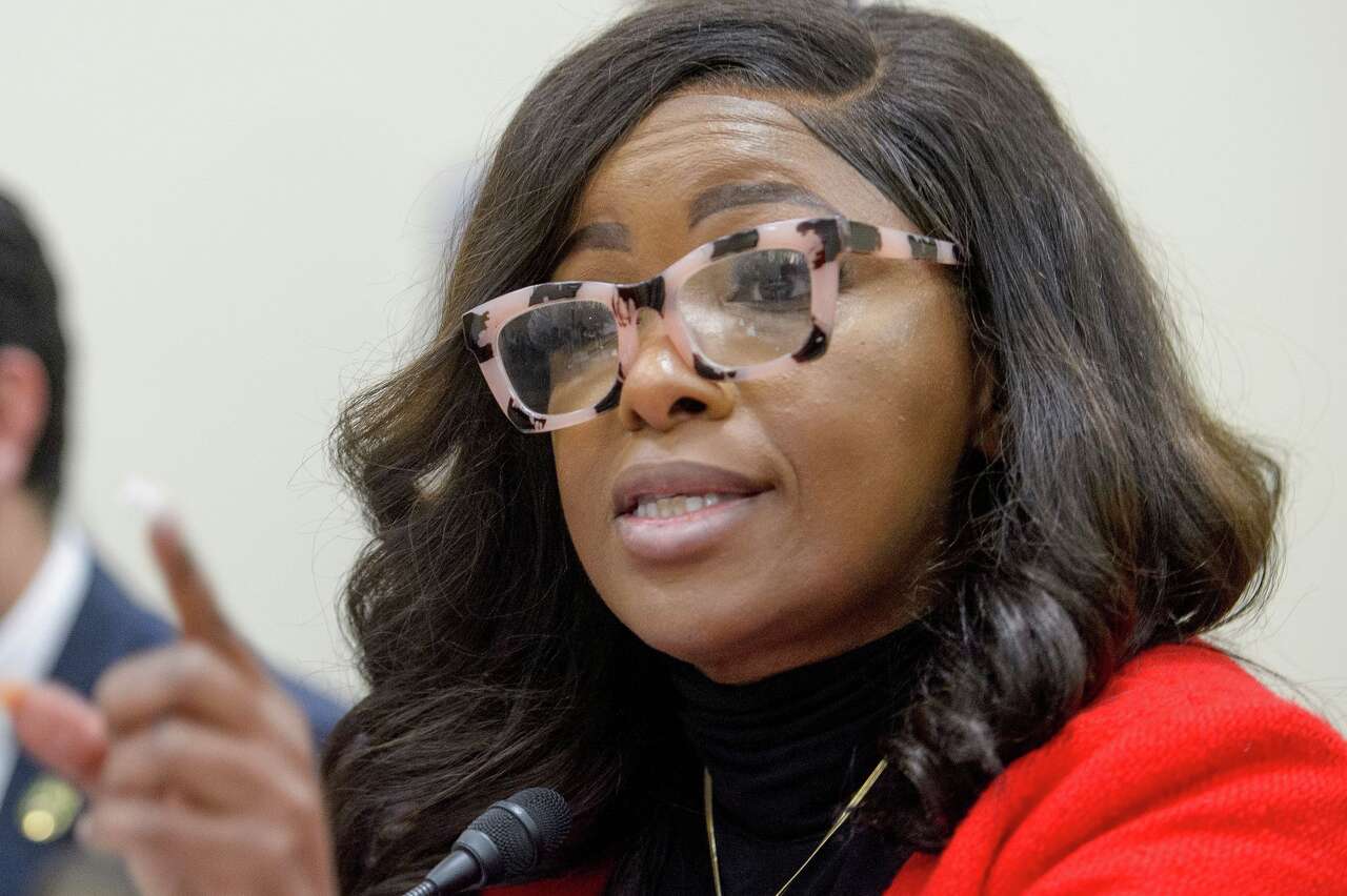 Jasmine Crockett bashes Pam Bondi over Epstein files, question's Trump ...