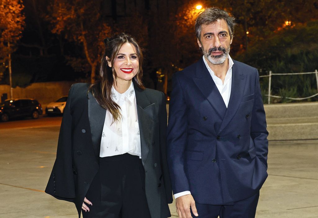 El apasionado beso de Juan del Val a Nuria Roca con piropo incluido ...