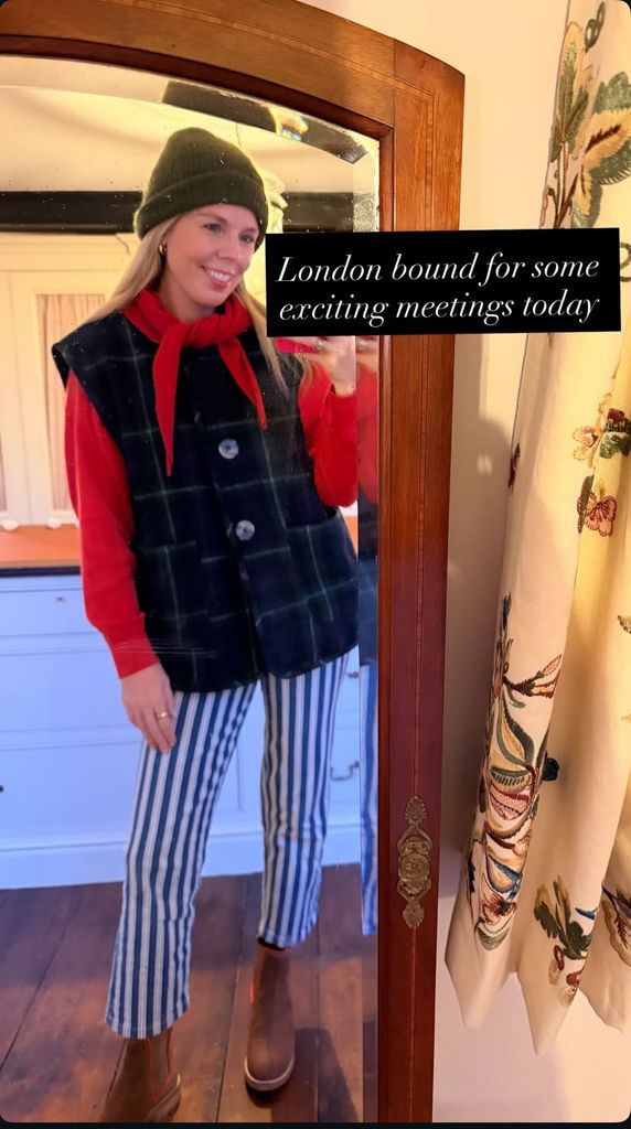 Carrie Johnson is the chicest mother-of-four in figure-flattering jeans ...