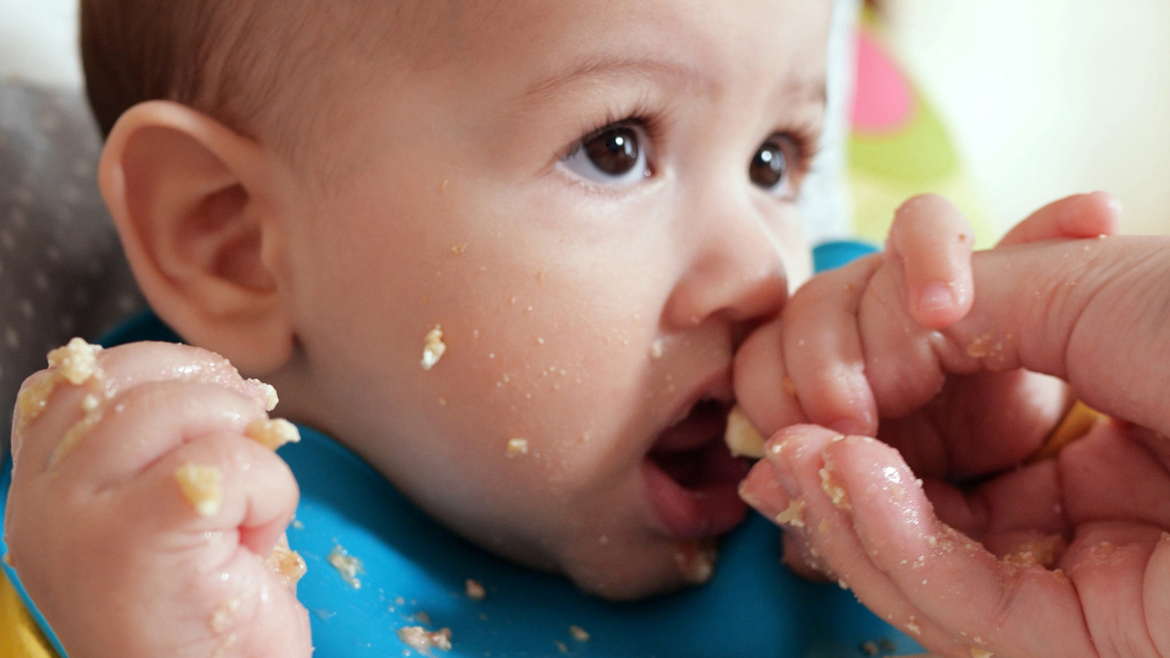 How to tell if your infant is hungry?