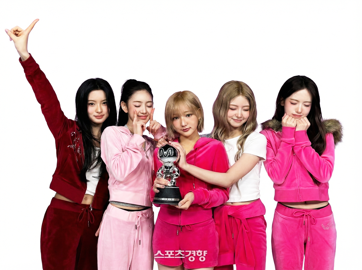 Kiki takes three music-show wins and tops the Melon daily chart