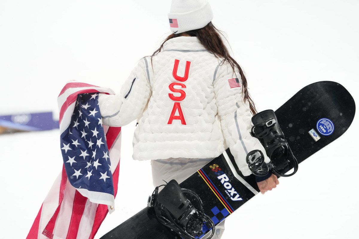 Chloe Kim wins silver in halfpipe final at 2026 Olympics, Team USA ...