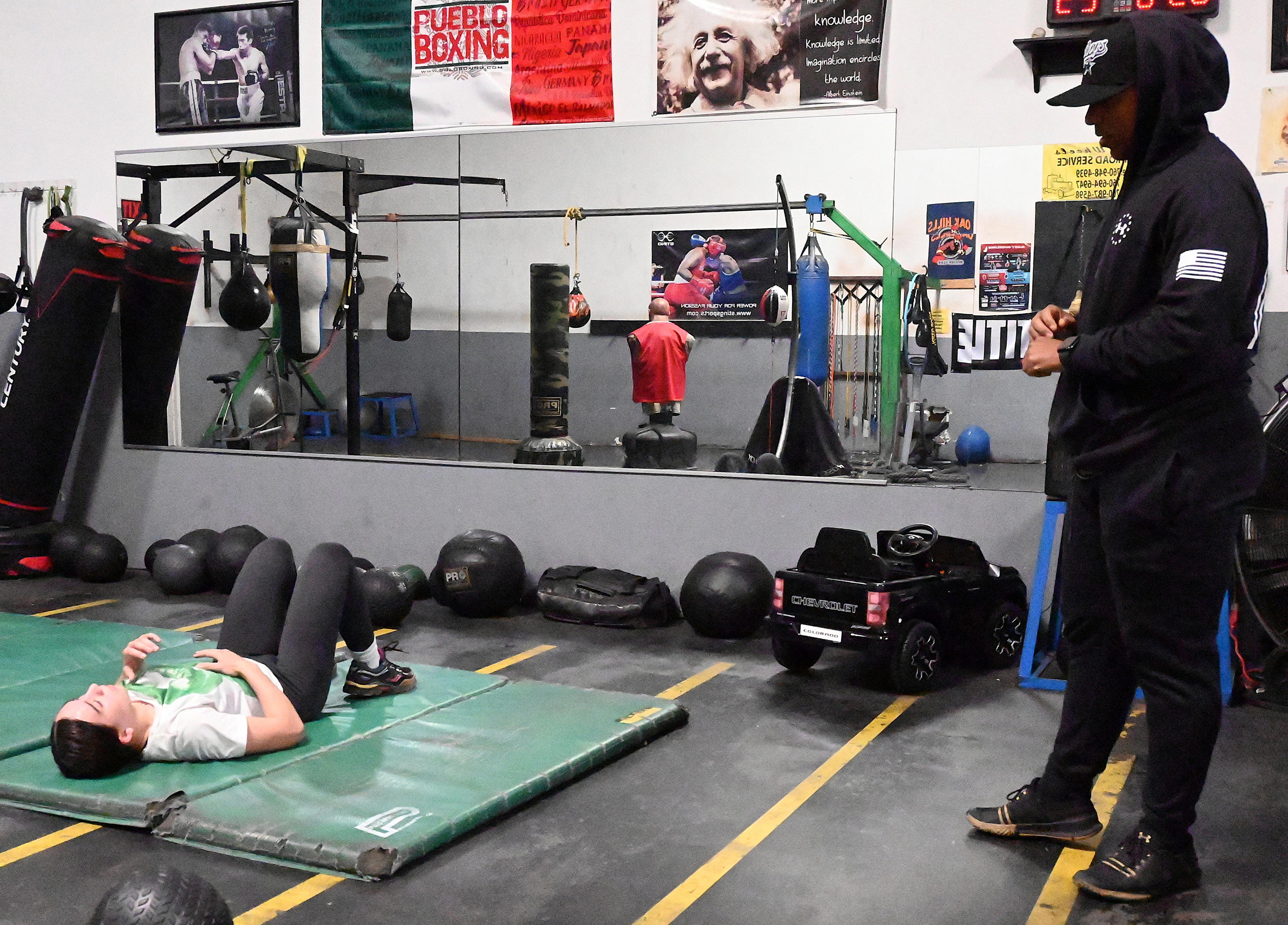 How boxer Maya Hernandez balances her pro career, work and motherhood
