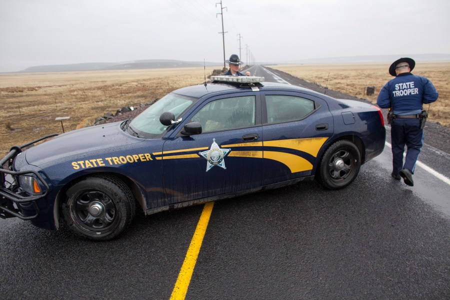 Driver dies after rollover crash on I-84