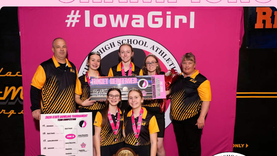 Iowa girls high school state bowling champions crowned
