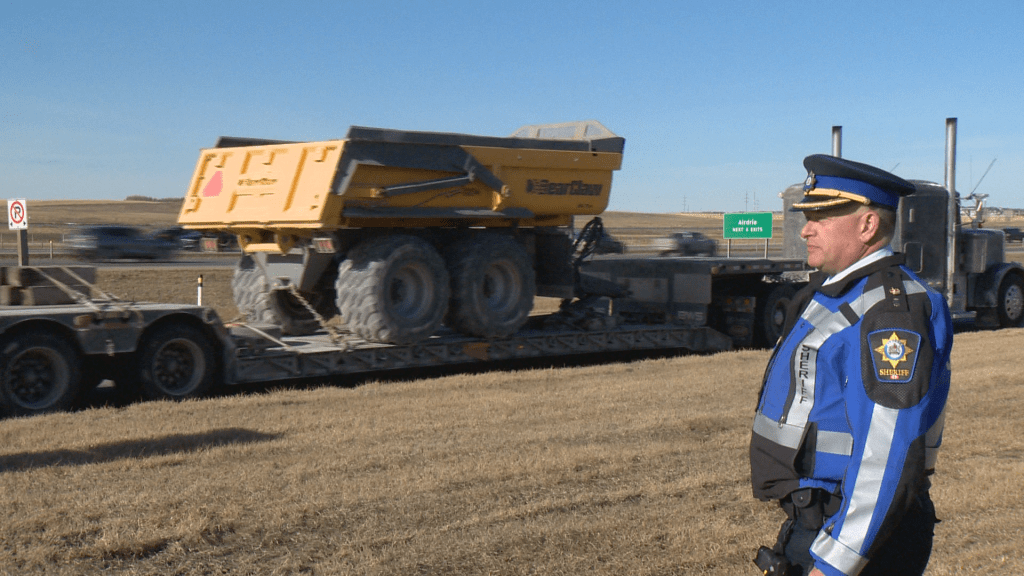 Alberta Sheriffs continue to remove unsafe commercial vehicles from ...
