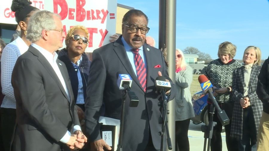 Former Democrat John DeBerry to run for Shelby Co. mayor as Republican