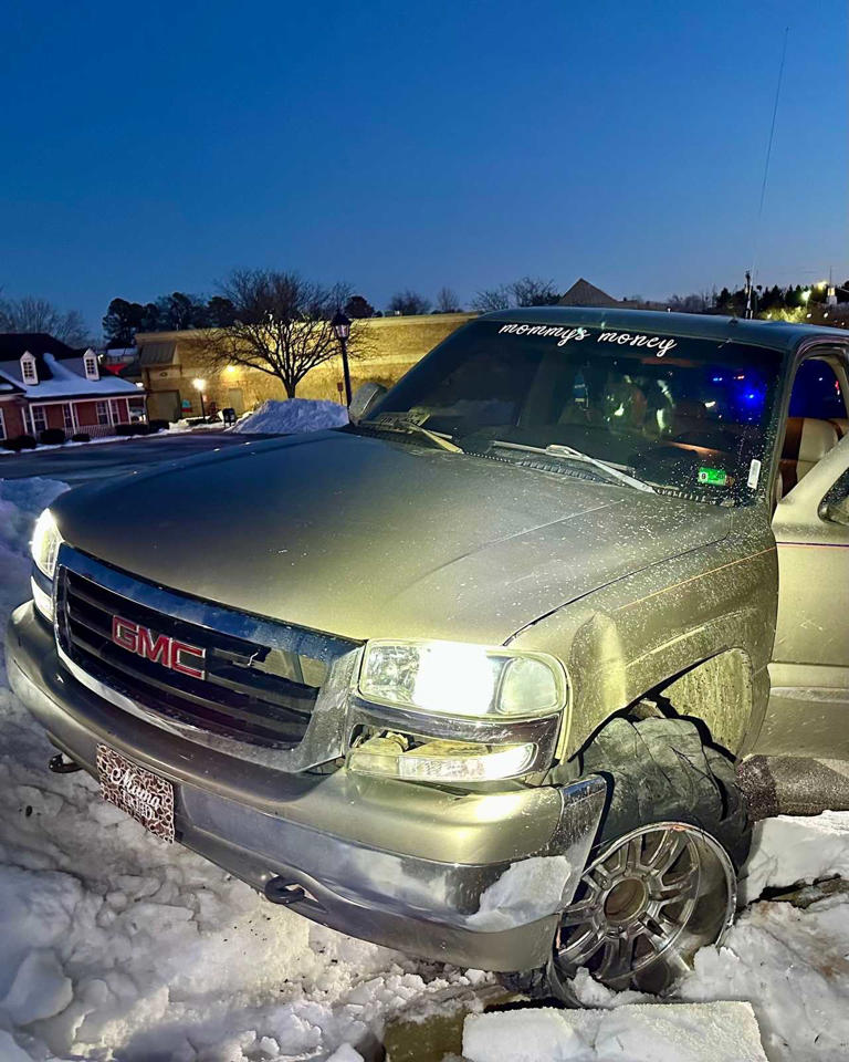 'Mama Tried': Plate left behind after Virginia driver snowbank crash ...