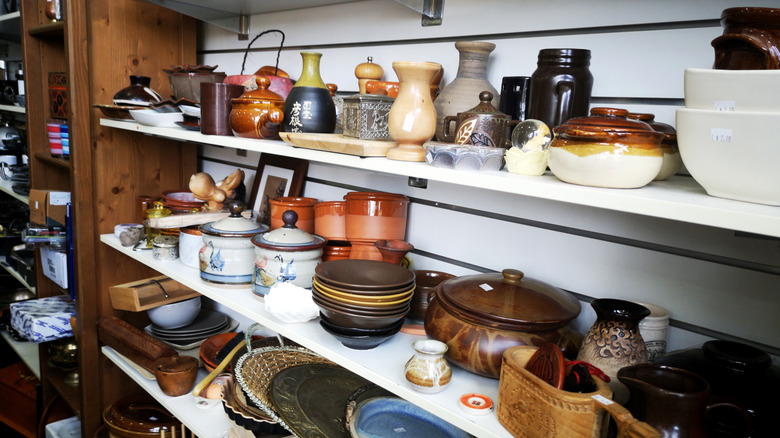 The valuable vintage pottery you should never pass up at the thrift store